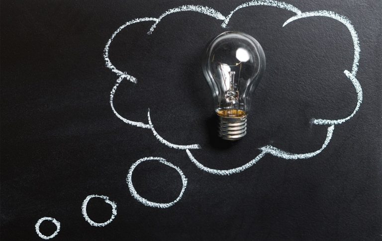 What is Multitasking? Examples, Statistics and Should You Do It?