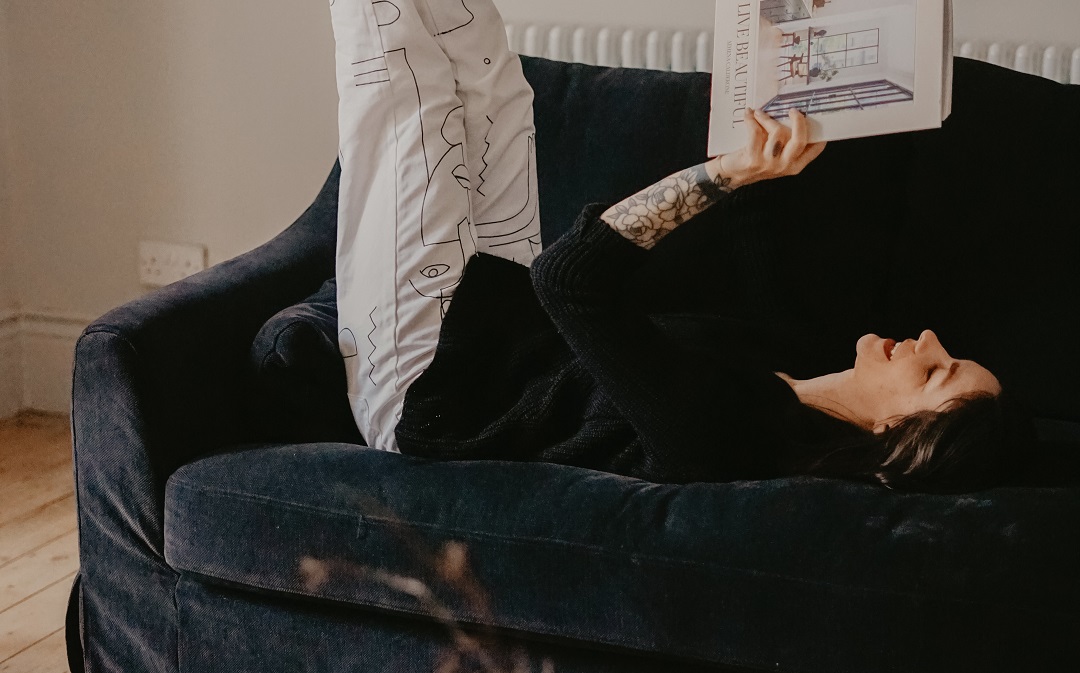 What is Positive Self-Talk? Effects, Techniques & Examples [2022]