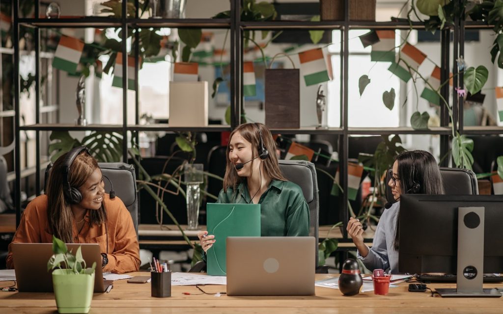 9 Best Team Effectiveness Models & How to Apply Them