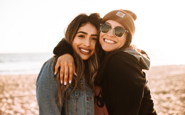 Introvert Vs. Extrovert: All The Differences & Comparisons