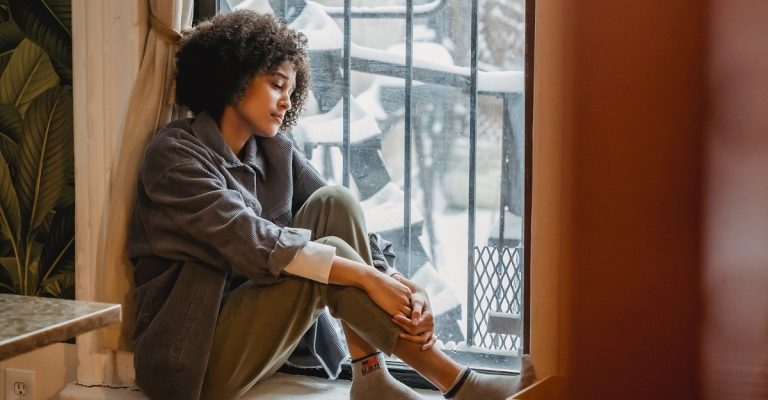 9 Strengths In Vulnerability and How To Embrace Them [Guide]